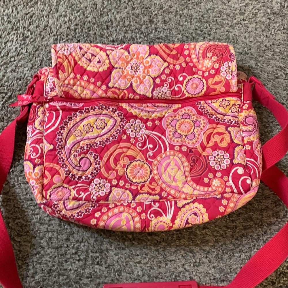 Vera Bradley Bright Pink Messenger Bag - Gem